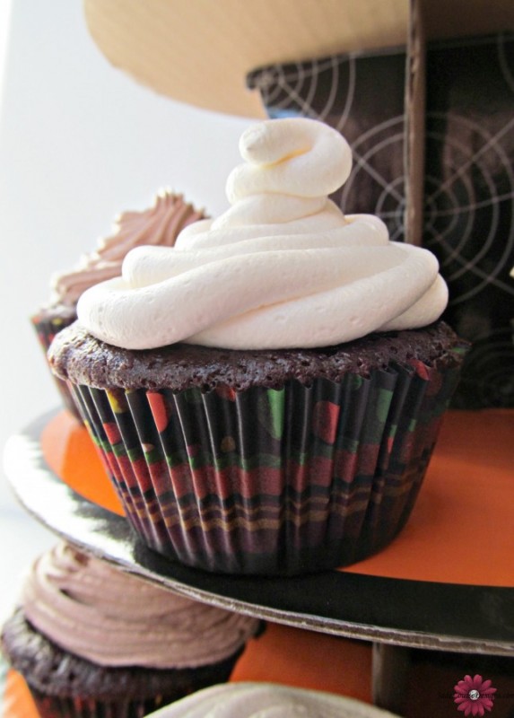 Raspberry Filled Gourmet Cupcakes