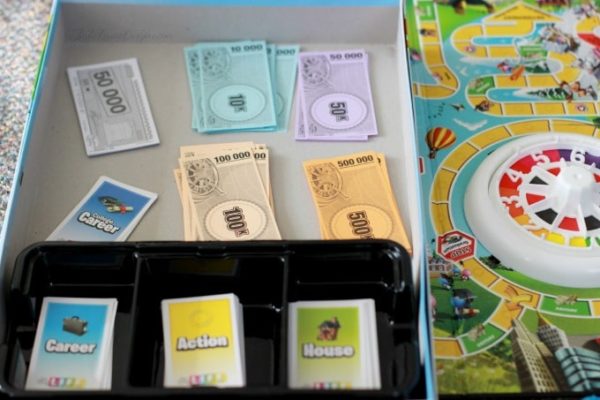 The NEW Game of Life by Hasbro With Instructions for life the game