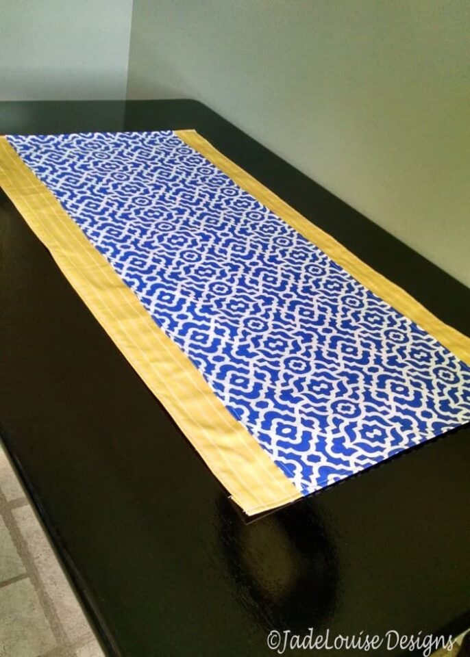 Easy Sew Table Runner for the Perfect Fall Party!