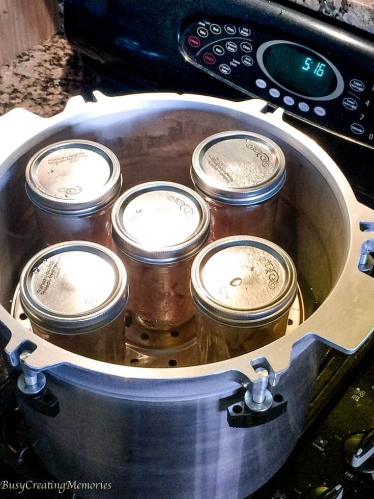 Home Canned Chicken - How to can chicken for storage.