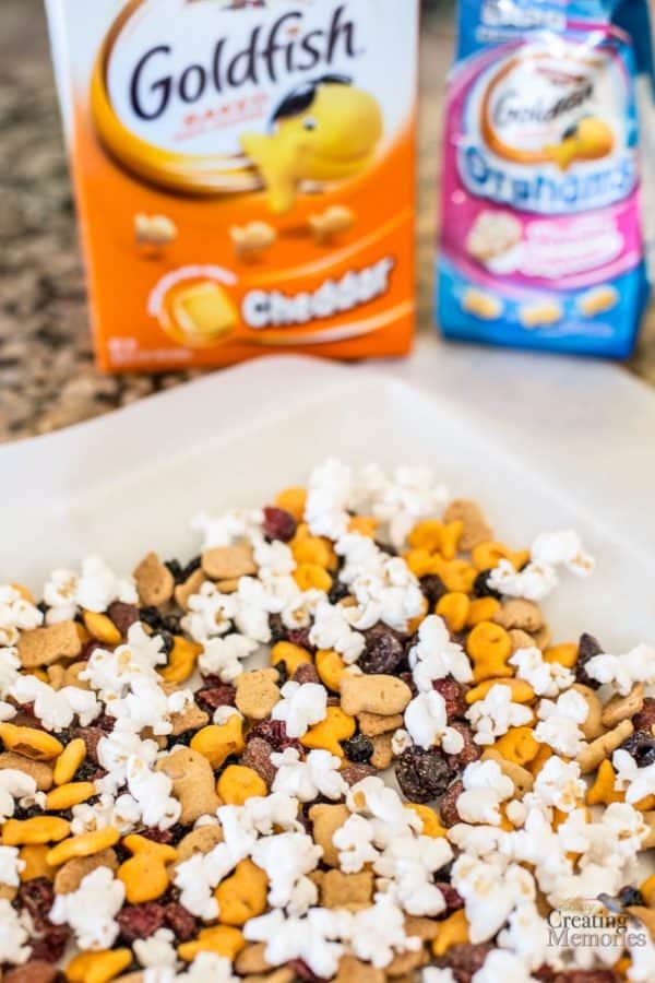 Chocolate Drizzle Snack Mix Recipe - A Smarter White Trash Alteration