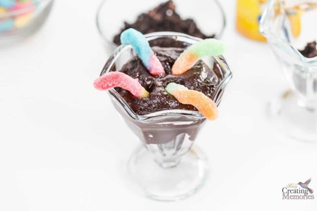Worms in Dirt Pudding Recipe with a Nutritious Twist