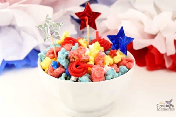 Mother Goose Popcorn Party Mix: Wonder Woman Inspired